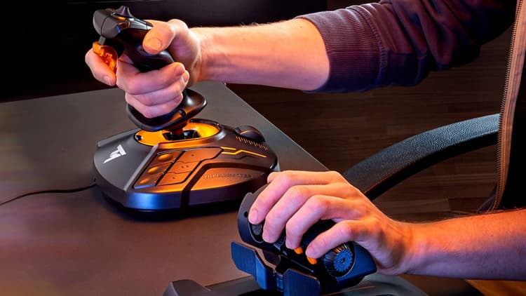The best HOTAS peripherals for Elite Dangerous, chosen by veterans ...